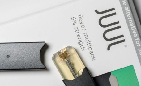 JUUL Review: Pods and Flavors Guide - Updated for 2019! | Electric ...